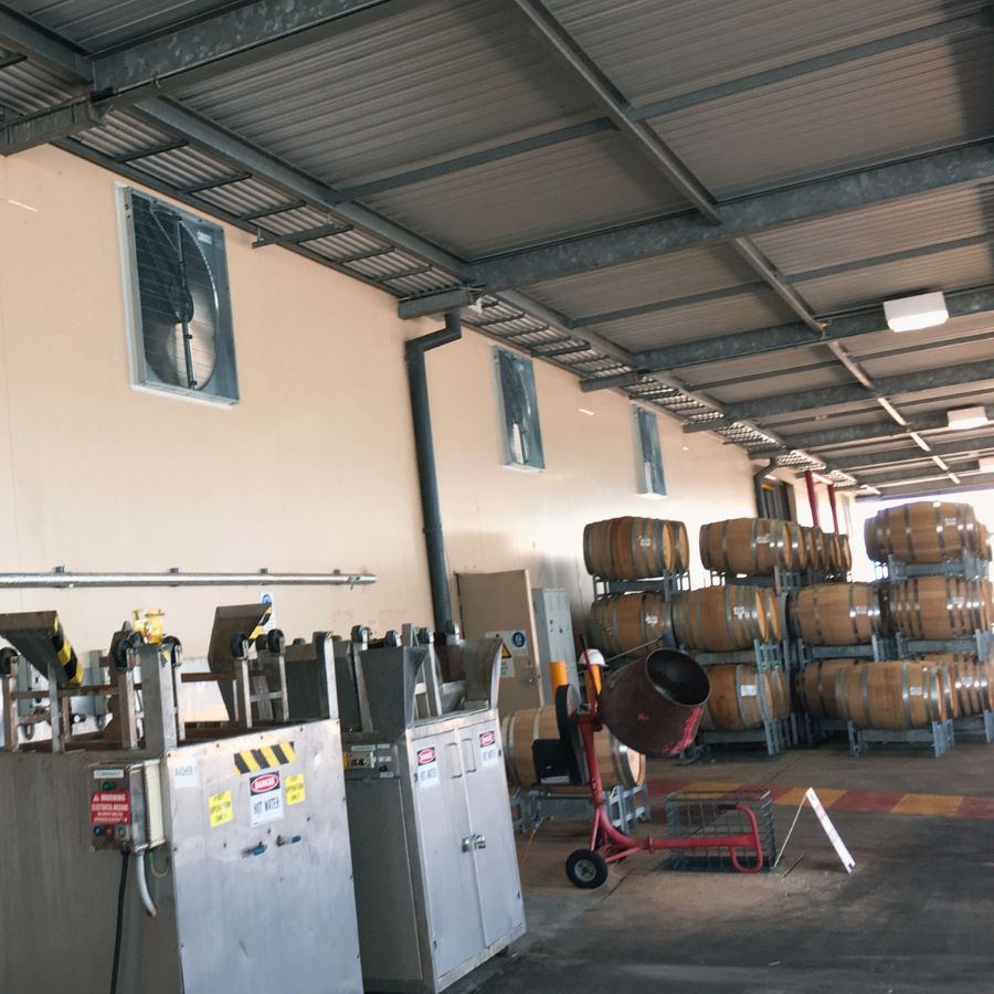 How Industrial Wall Fans Reduce Heat Stress - Fanquip